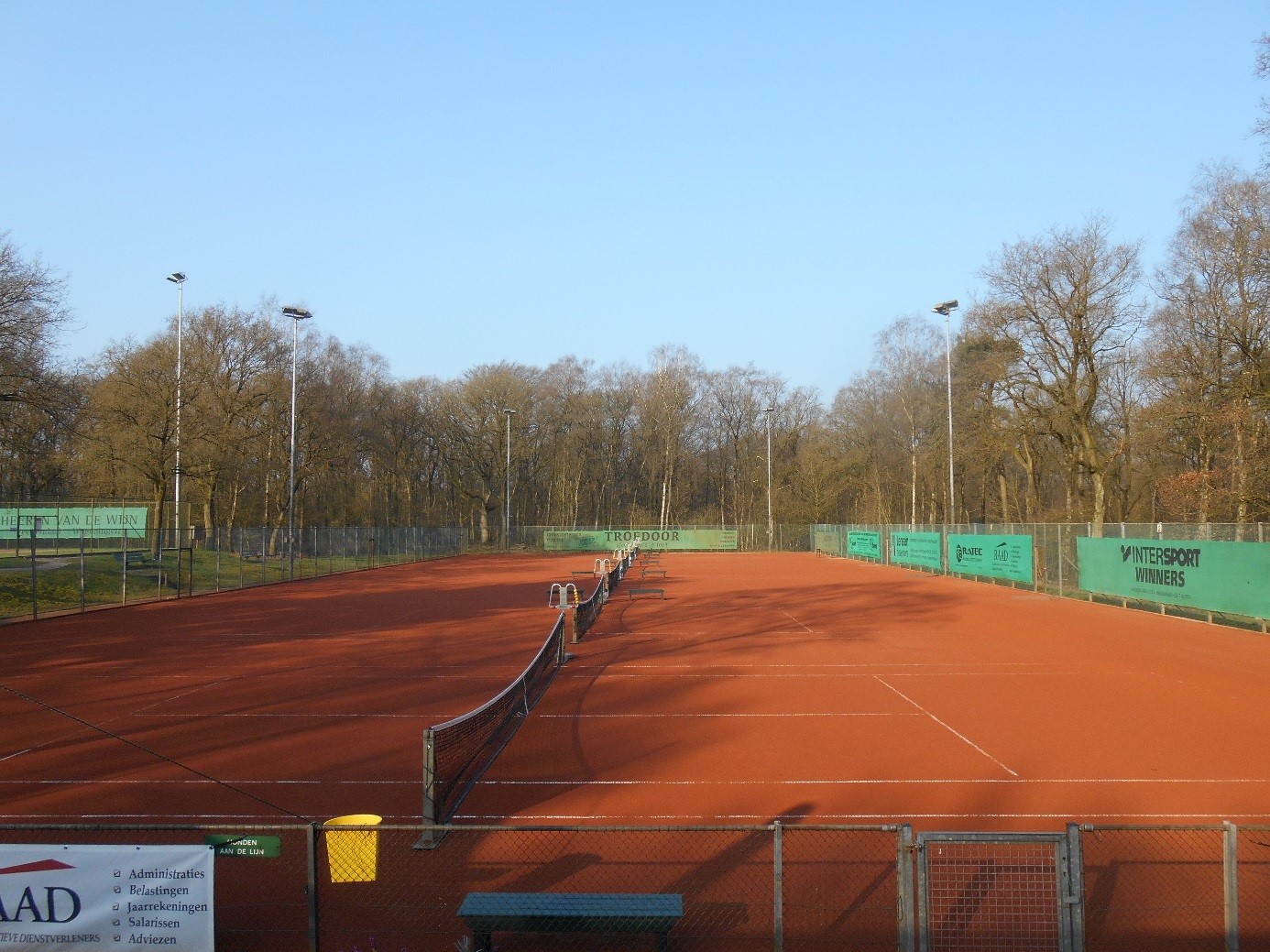 Onderhoud gravel tennisbanen - Wijnbergen Sportbouw